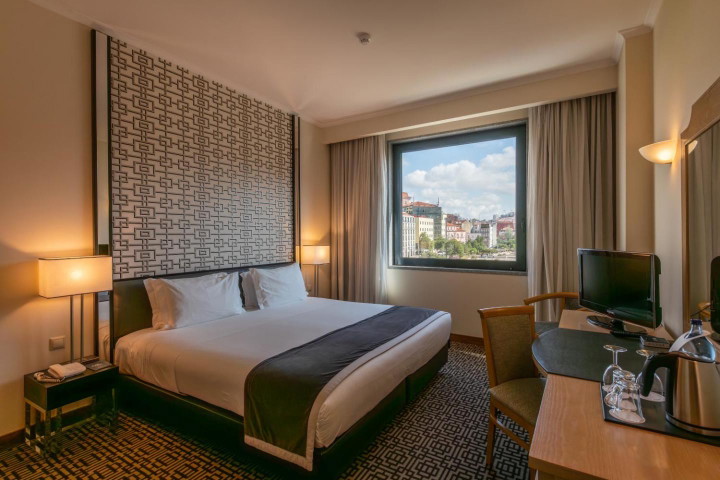 Hotel Mundial - Almada