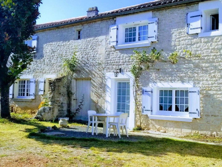 Holiday Home Steinhaus Ardenne In Fontenay-le-comte By Interhome - Fontenay-le-Comte