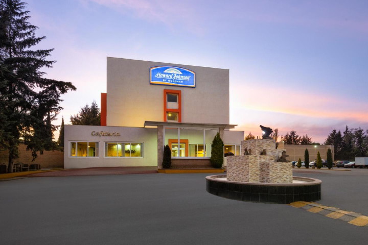 Howard Johnson By Wyndham Toluca - Toluca