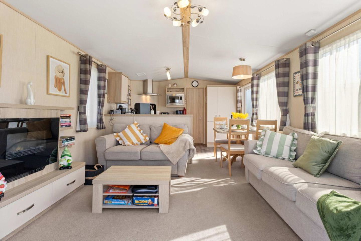 45e The Lawns - Eastbourne