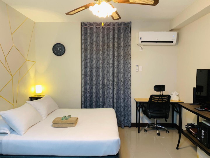 Quayside Condo Near Airport - Philippines