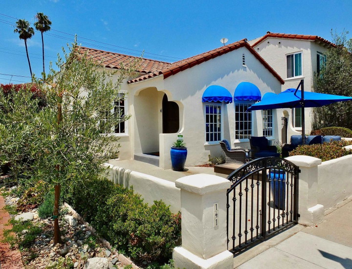Belmont Shore Beach House - Incredible Oceanfront Views - Long Beach, CA