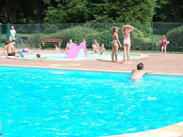 Zecamping 3 éToiles Piscine Fitness Tente 25m2 5 Pers - France