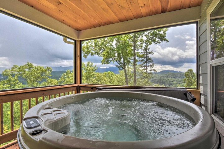 Hot Tub Relaxation & Mtn View: ‘Sky Blue Overlook’ - North Carolina