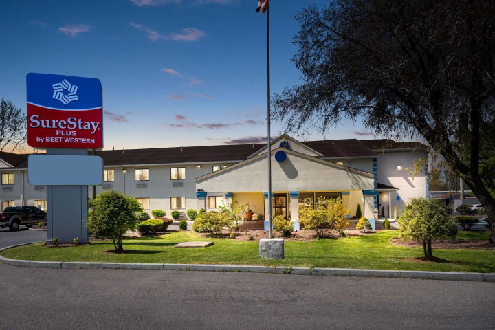 Surestay Plus By Best Western Reading North - Reading, PA