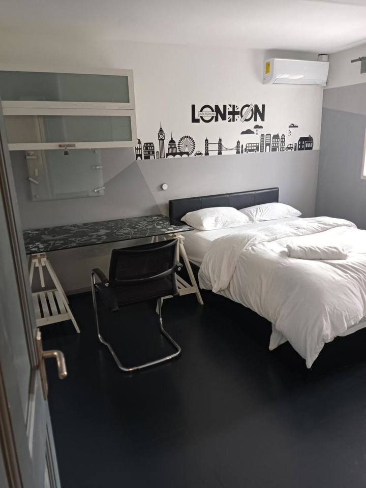 En-suite Soft Water Air Conditioning Tv Neo - Central London