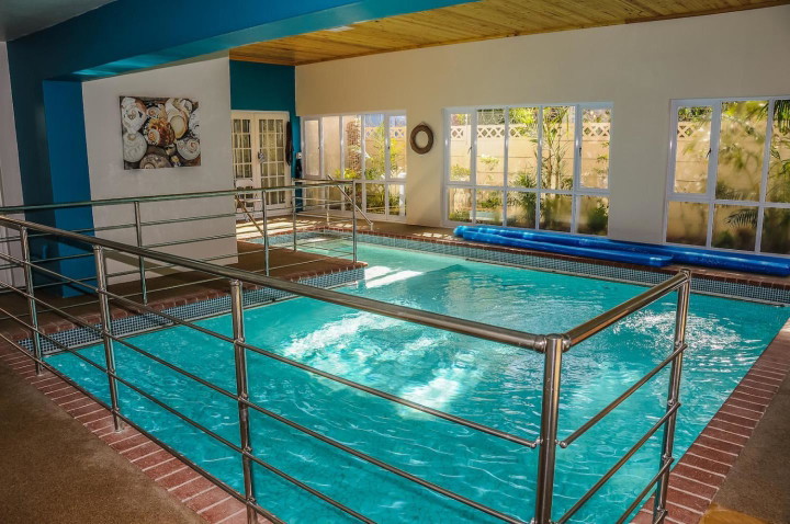 A&a Guesthouse - Port Elizabeth