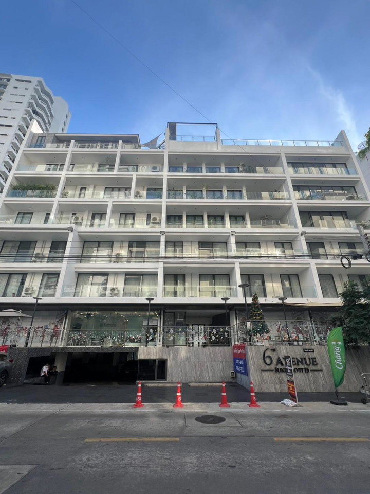 6th Avenue Sukhumvit Bkk 407 Bts Asoke Nana - Bangkok