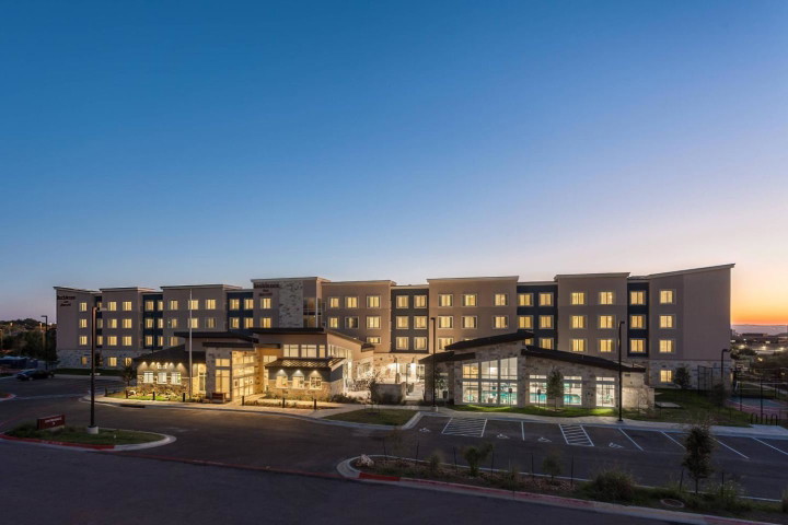 Residence Inn By Marriott Austin Lake Austin/river Place - Austin