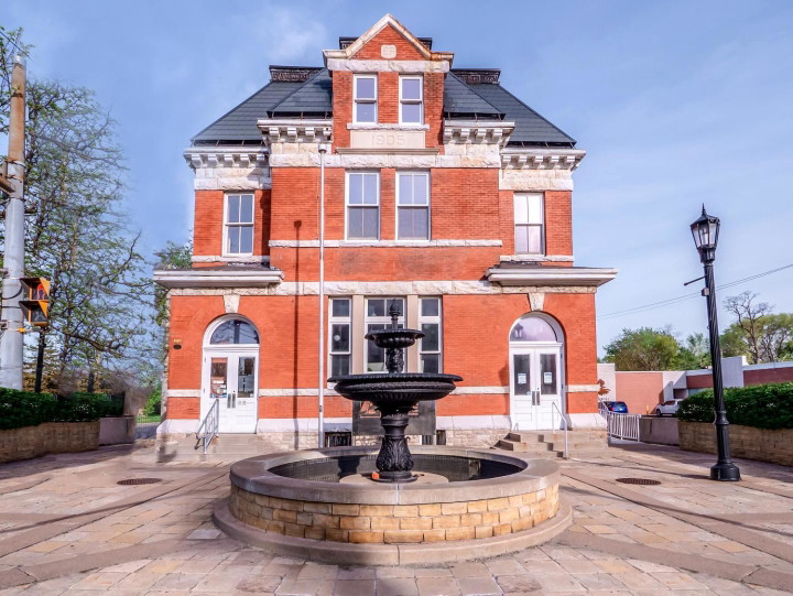 Sandwich Boutique Hotel - Dearborn, MI