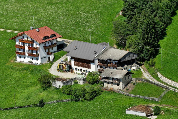 Parleitnerhof Ferienwohnung Morgenrot - Brixen