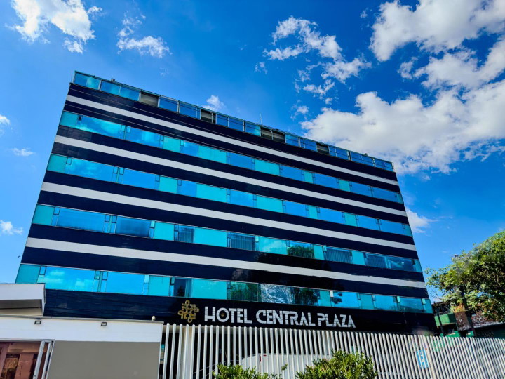 Hotel Central Plaza Medellin - Sabaneta