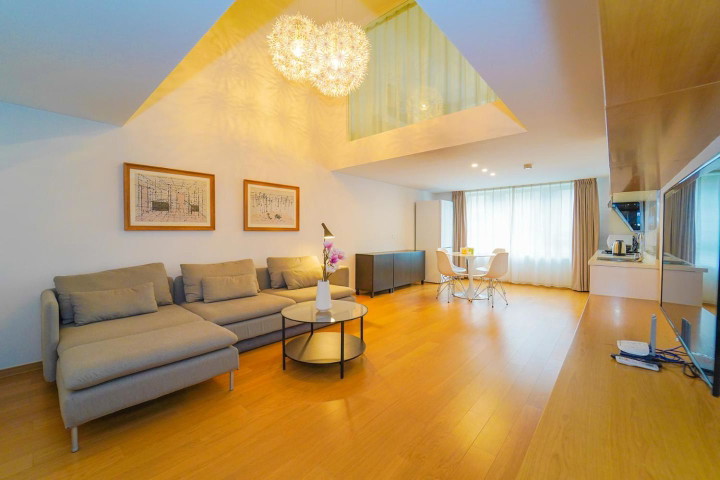 Lujiazui More Residence - 