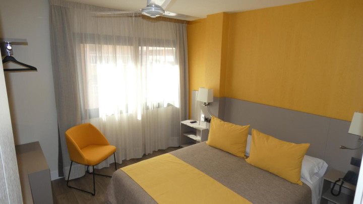 Hotel Zeus - Málaga
