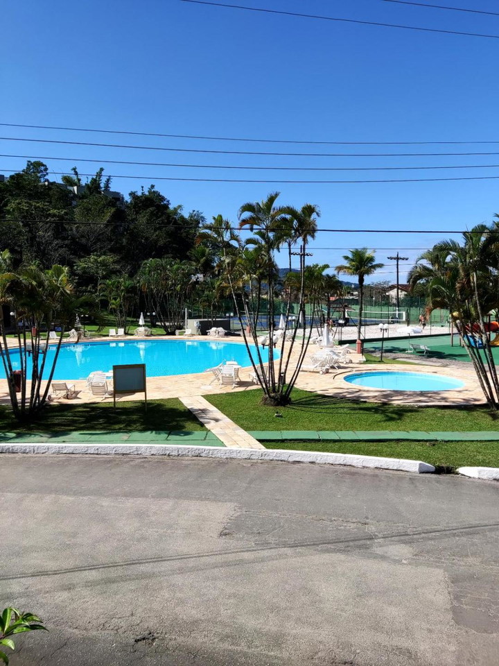 Apartamento Até 10 Pessoas Na Enseada Guarujá Em Condomínio Clube Praia Piscinas Salão Jogos Quadra Futebol Campo Parquinho Brinquedos Wi-fi Home Office - Guarujá