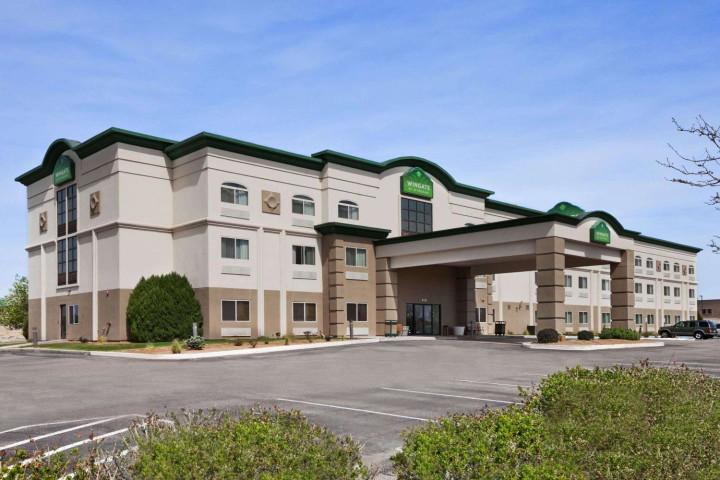 Wingate By Wyndham Pueblo - Pueblo, CO