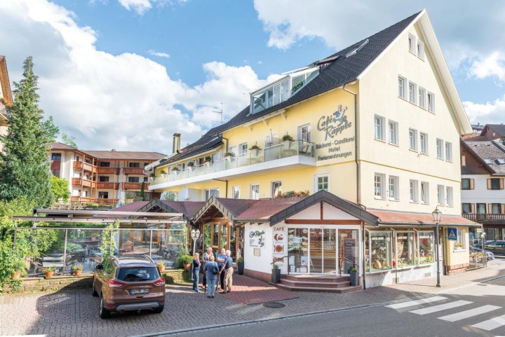 Hotel Garni Café Räpple - Oppenau
