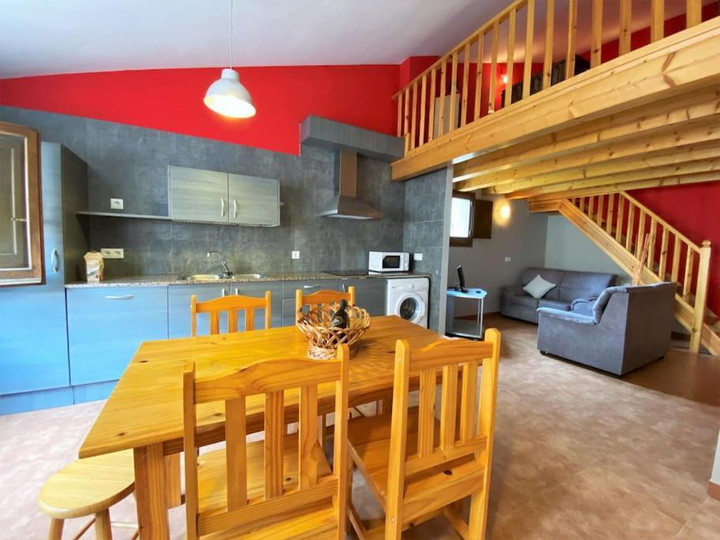 La Vall Apartaments Dúplex - Gósol