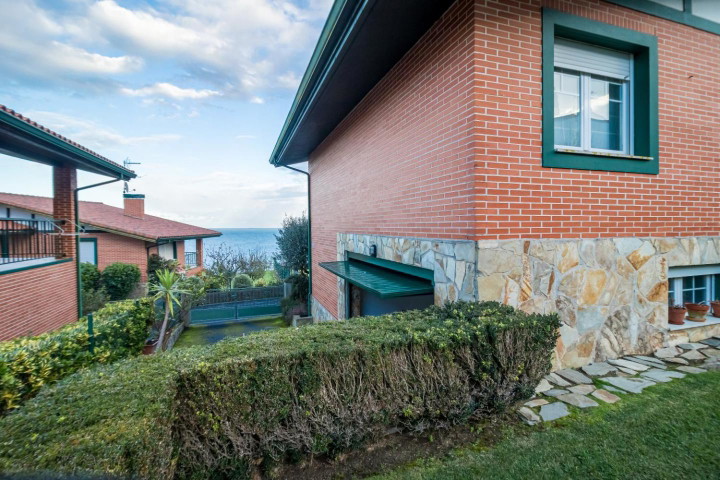 Villa La Perla De Sonabia - Castro Urdiales
