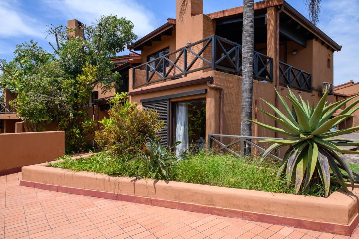 San Lameer Villa 1922 - 2 Bedroom Classic - 4 Pax - San Lameer Rental Agency - Port Edward