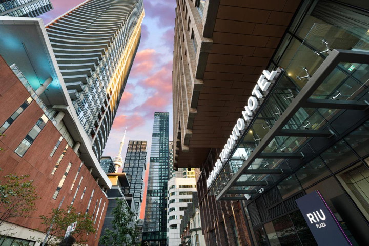 Riu Plaza Toronto - Toronto, ON
