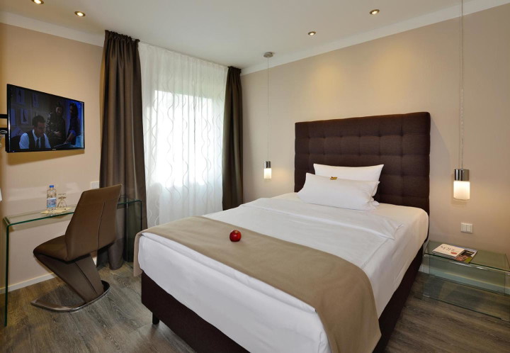 Hotel Haus Kronenthal - Düsseldorf