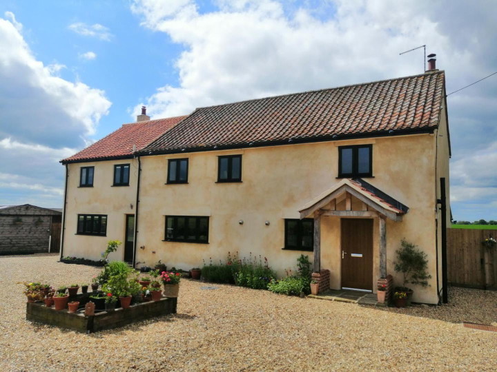 Fieldview Farmhouse Bed And Breakfast - Dereham