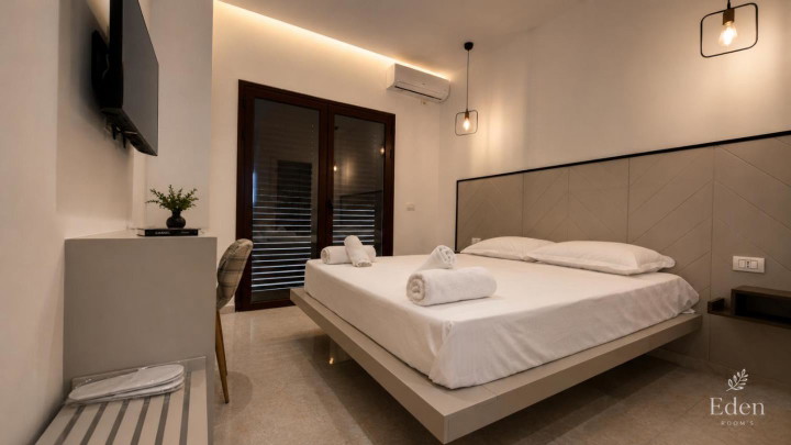 Eden Rooms - Wlora