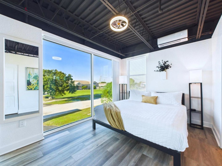 Rocket Launch View Loft Near Beach & Port-unit 209 - Cape Canaveral, FL
