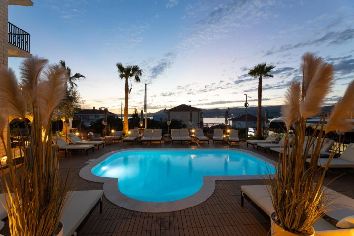 Hotel Vagabundo - Heated Pool , Stunning View & Breakfast - Croatia