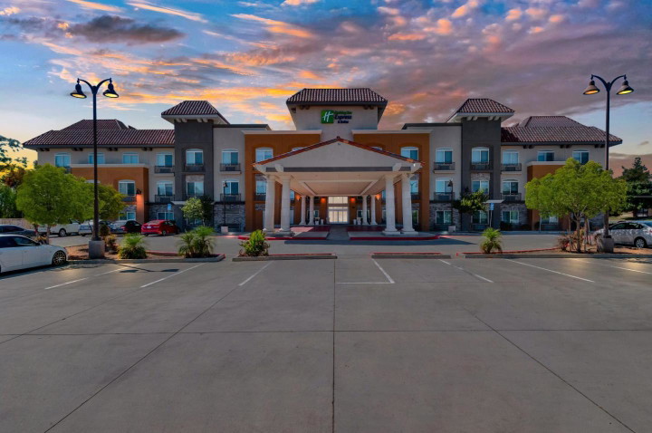 Holiday Inn Express Hotel & Suites Banning By Ihg - Beaumont, CA