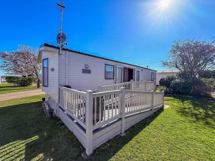 Great 4 Berth Caravan With Wheelchair Access In Suffolk, Ref 68129bs - Lowestoft