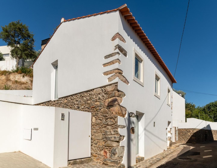Beautiful House - Lousã