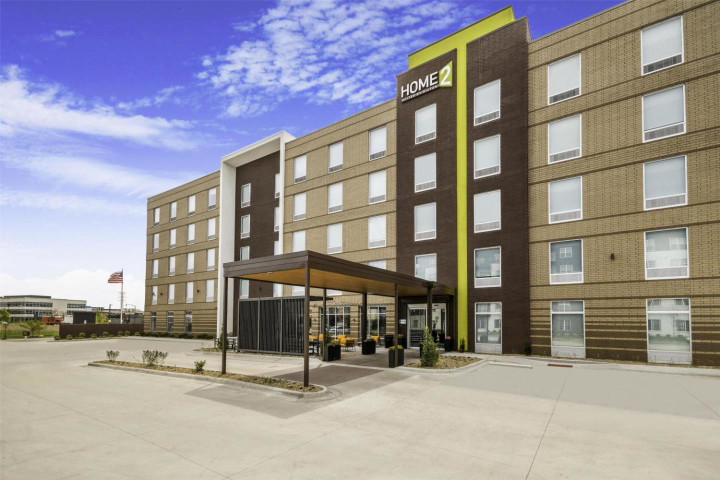 Home2 Suites By Hilton Cincinnati Midtown Oakley - Cincinnati, OH