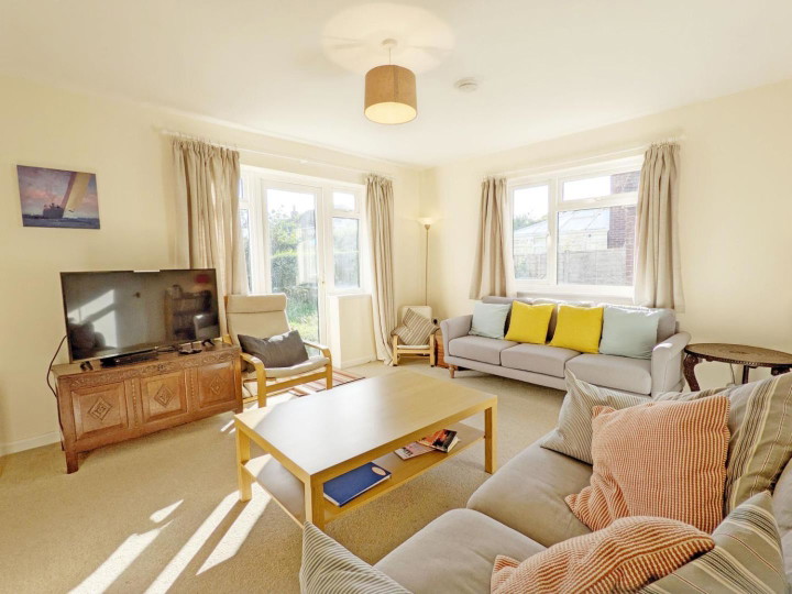 Beacon Square, Emsworth - Emsworth