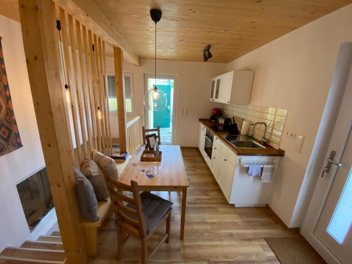 Small Modern Flat With Personal Touch - Rust