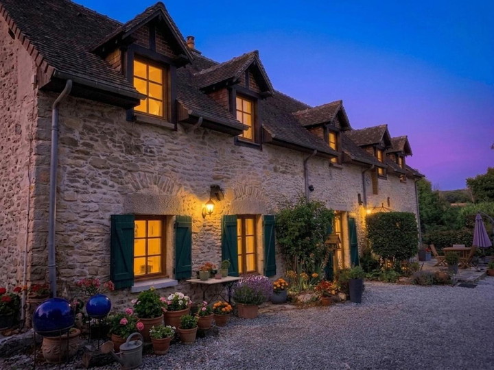 La Basse Cour - Chambres Et Table D'hôtes - Alençon