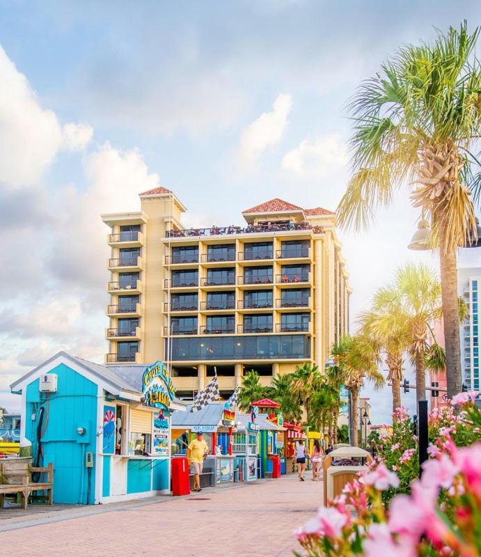 Pier House 60 Clearwater Beach Marina Hotel - 더네딘