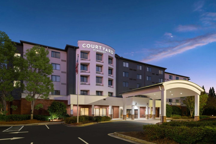 Courtyard By Marriott Atlanta Buford Mall Of Georgia - Lawrenceville, GA