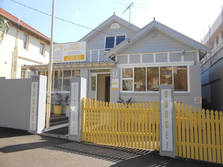 Mad Monkey Hostel Coogee Beach - Bondi Beach
