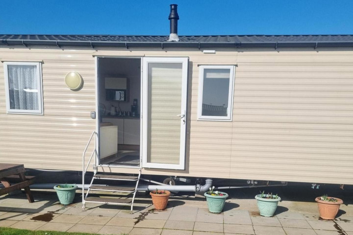 Trecco Bay Porthcawl 2-bed Caravan Sleeps 6 - Porthcawl