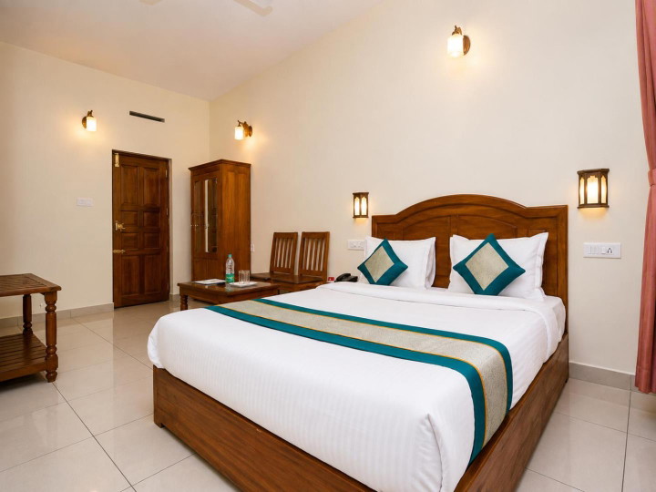 Thekkady Periyar Canopy - Thekkady