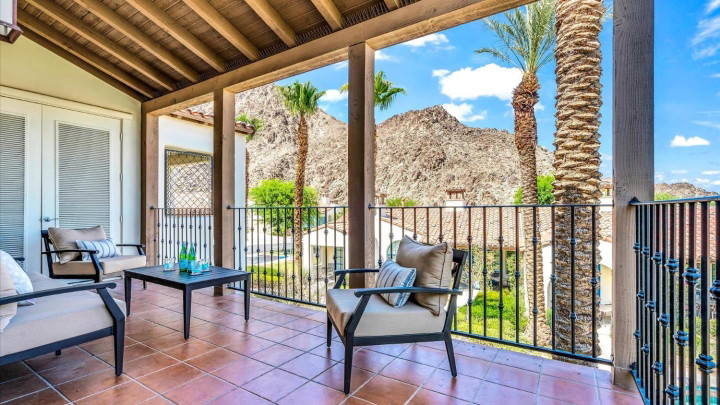 Lv204 Airy Upstairs 2 Bedroom W Private Balcony - La Quinta, CA