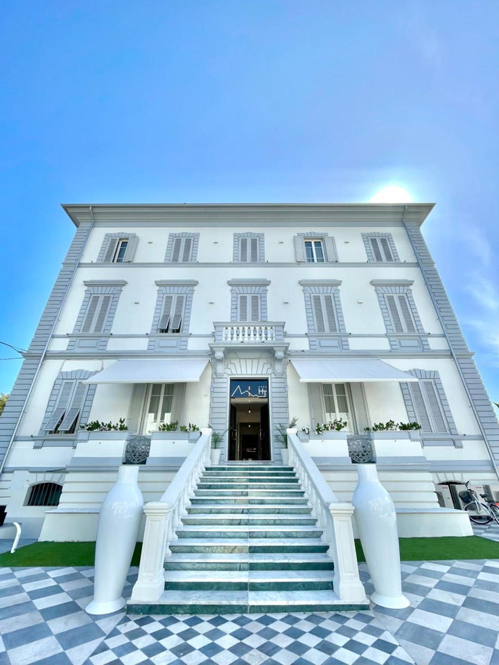 Hotel Tirreno - Carrara