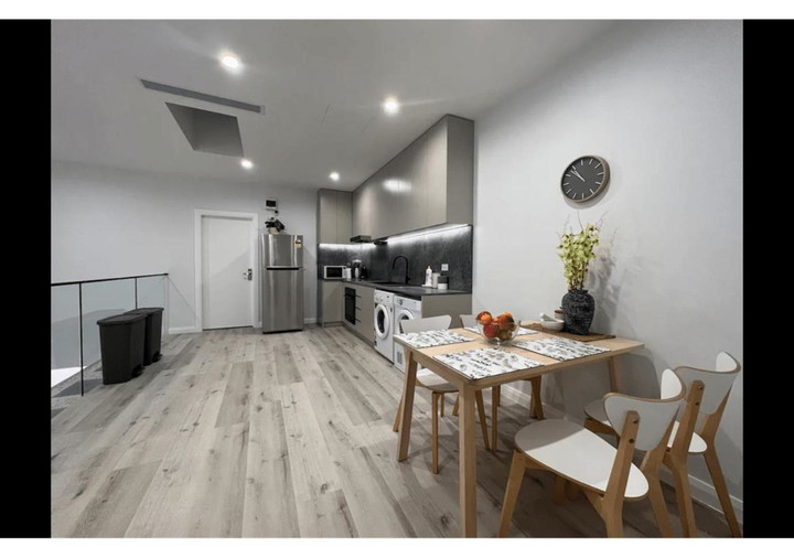 Macquarie Guest House - Burwood