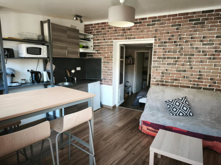 T1 Calme - Séjour Pro & Détente - Netflix & Canal - Wifi - Aurillac