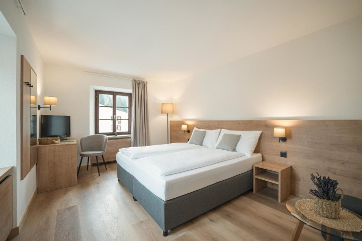 Hotel Brocco & Posta - Switzerland