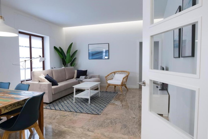 Dos Torres Exclusivos En Calle Alfonso I - Zaragoza