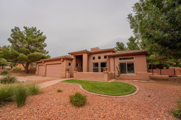 Spirit Of The Rock Large Vacation Home In Kanab - Kanab, UT