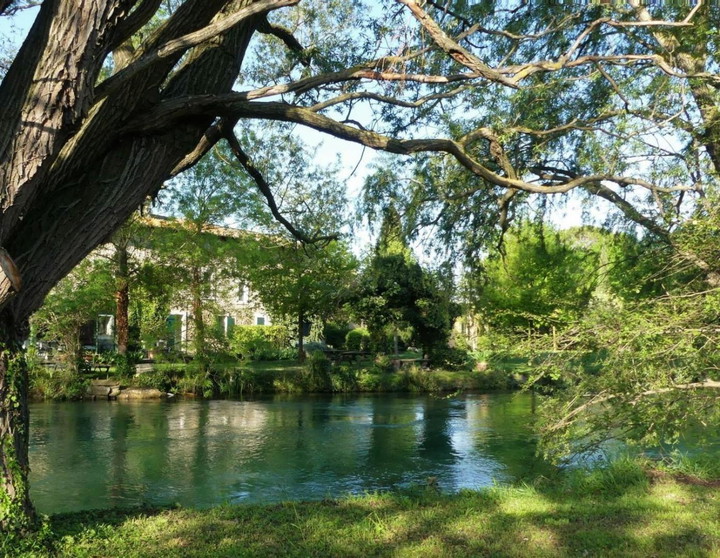 Mas Le Pont Des Aubes - Cavaillon